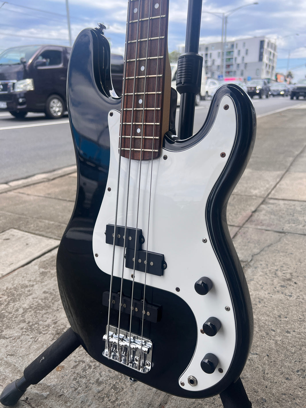 Bass Workshop - New & Used Bass Gear, Sales, Setups & Repairs.