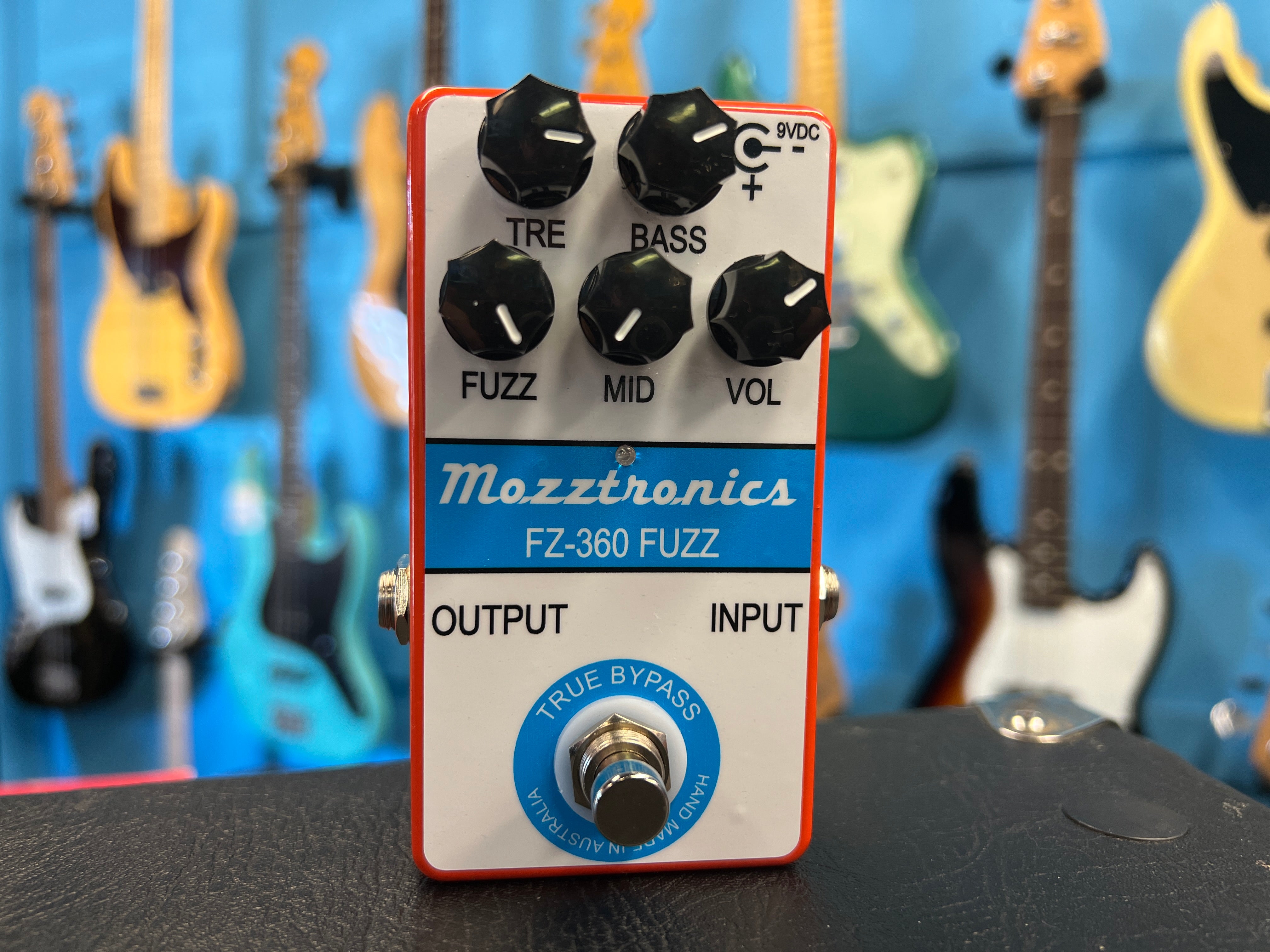 Mozztronics | FZ-360 Bass Fuzz Pedal